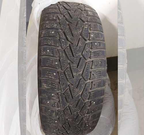 Nokian Tyres Hakkapeliitta 7 SUV 215/65 R16 102T