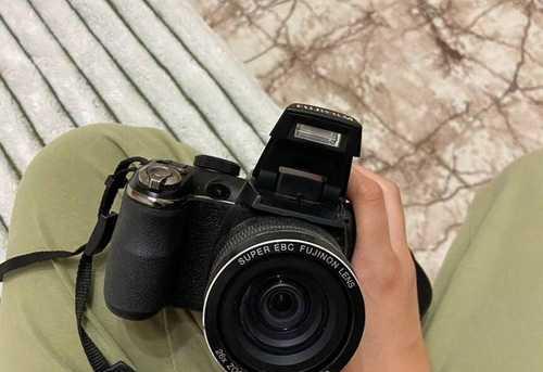 Компактный фотоаппарат canon