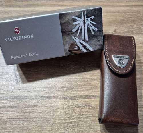 Мультитул victorinox swisstool 3.0227.L1