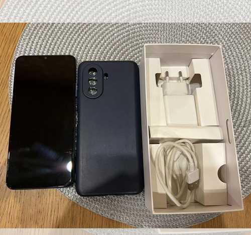 HUAWEI nova Y70, 4/128 ГБ