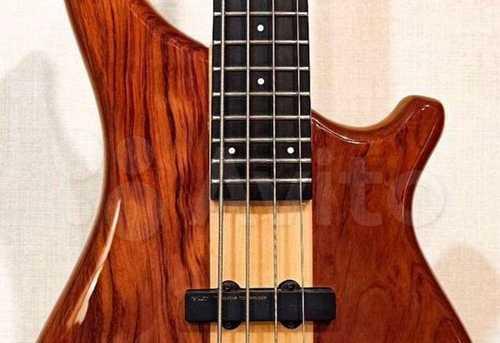 Бас гитара Tune Zi3