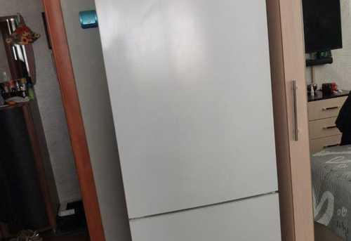 Холодильник volle