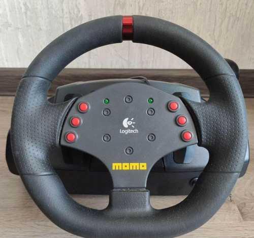 Игровой руль logitech momo racing 900 градусов