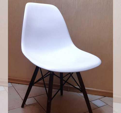 Стул Eames