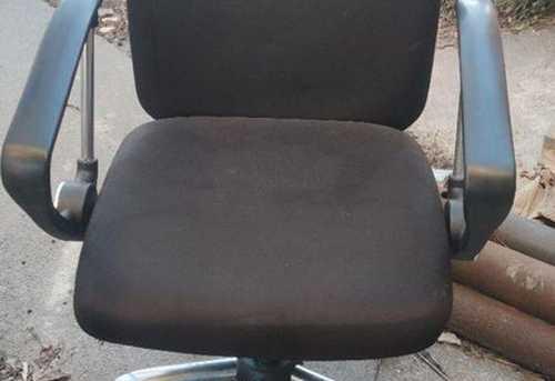 Компьютерное (офисное) кресло