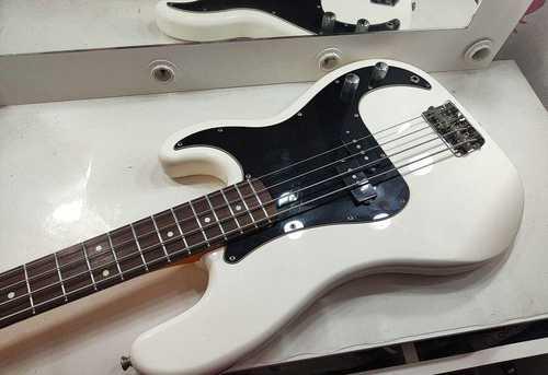 Бас гитара Fernandes precision bass