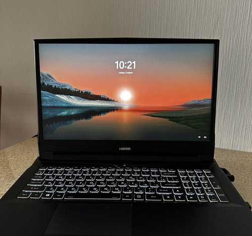Hasee tx9 RTX3070 2.5K 244HZ