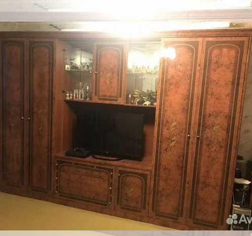 Стенка в гостиную шатура