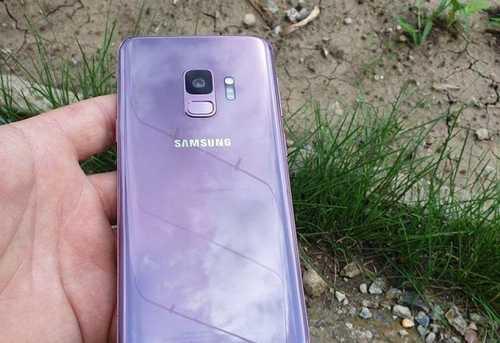 Samsung Galaxy S9, 4/64 ГБ