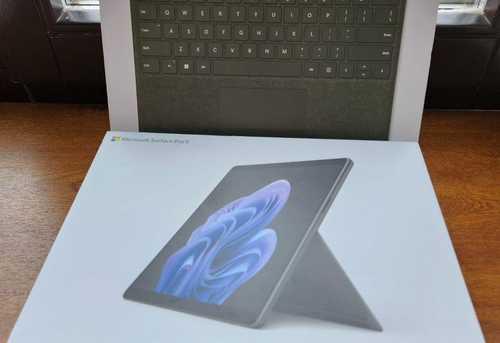 Microsoft Surface Pro 9 i5 8GB 256GB + клавиатура