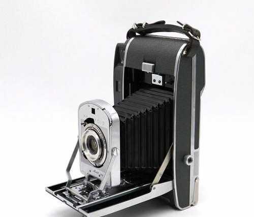 Polaroid Land Camera Model 160