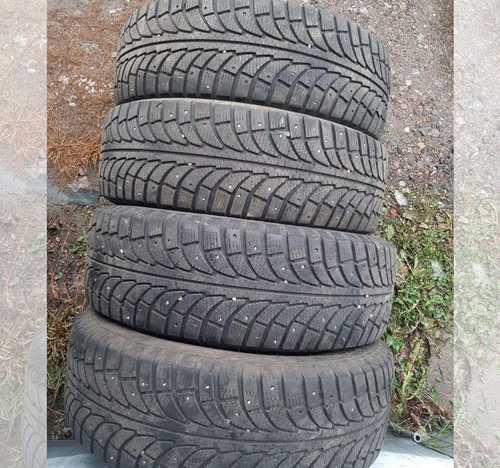 GT Radial Champiro IcePro SUV 235/65 R17 108T