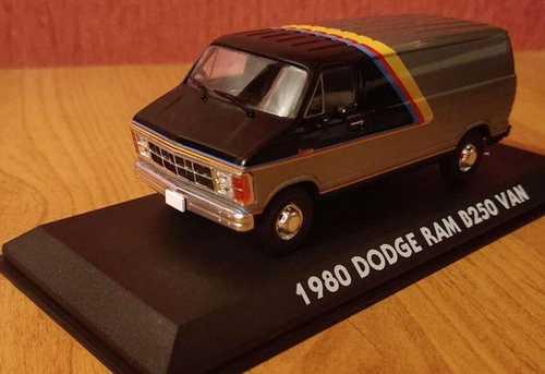 Модель 1/43 Dodge Ram B250 Van 1980