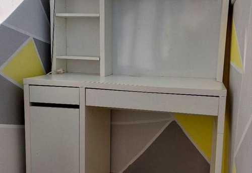 Компьютерный стол IKEA Микке