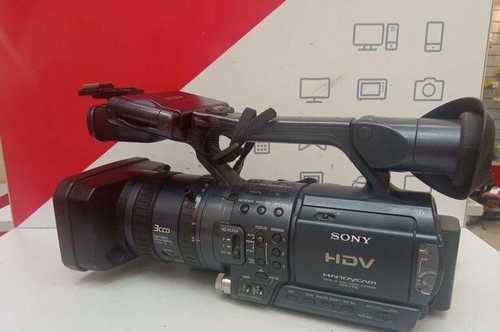 Профессиональная видеокамера Sony HDR-FX1E