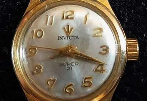 Винтажные женские часы «invicta»