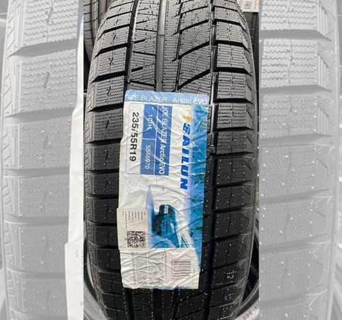 Sailun Ice Blazer Arctic EVO 235/55 R19 101H