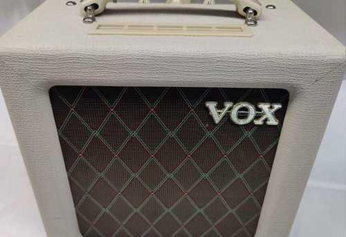 Ламповый гитарный комбоусилитель Vox AC4TV
