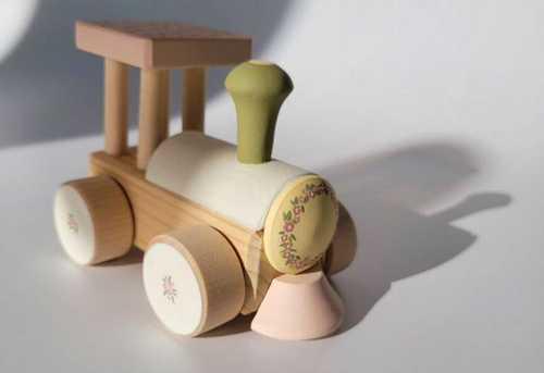 Деревянная игрушка: паровозик