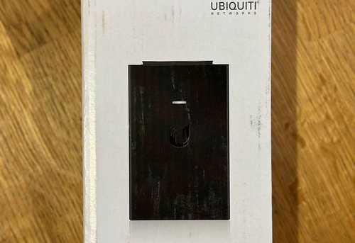 Блок питания Ubiquiti рое 24-24W