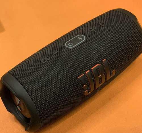 Колонка jbl charge 5 не работает