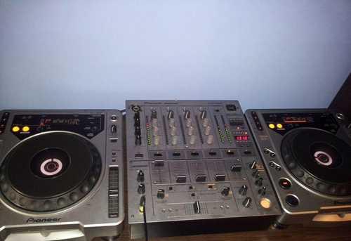 Продаю DJ оборудование, 2 x CDJ-800 и DJM-600