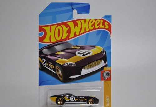 Hot Wheels Fast FeLion