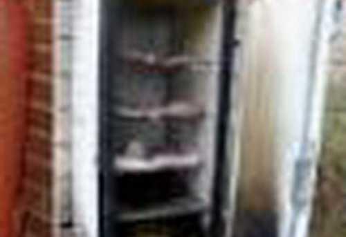 Уплотнительная резинка на холодильник Indesit DS 3