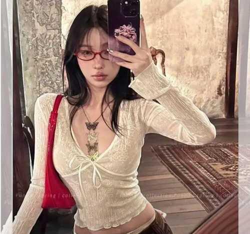 Топ лонгслив coquette