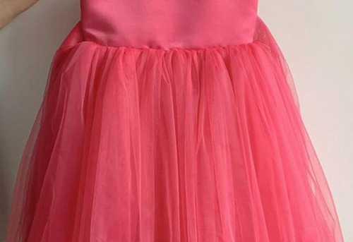 Праздничное платье для девочки 128-134размер