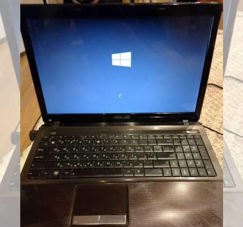 15" ASUS A2800S, Pentium 4, 40 ГБ, ATI Mobility Radeon 9600