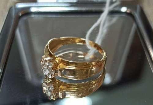 Золотое кольцо с камнем (07)