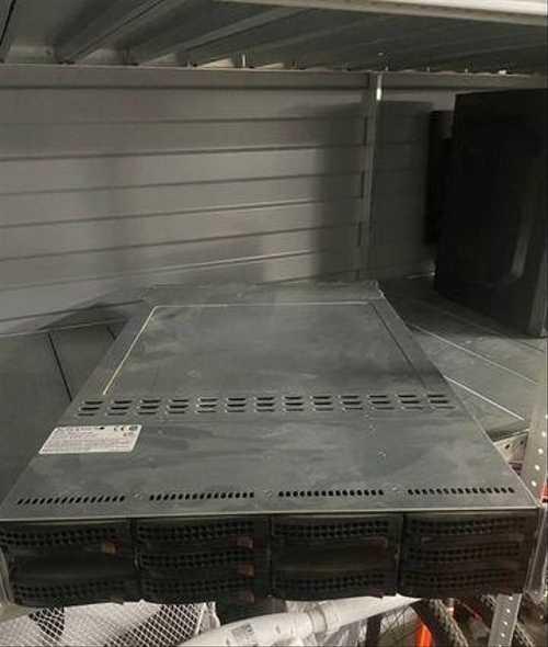 Сервер Supermicro 827