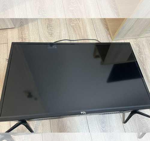 TCL LED32D3000 LED телевизор