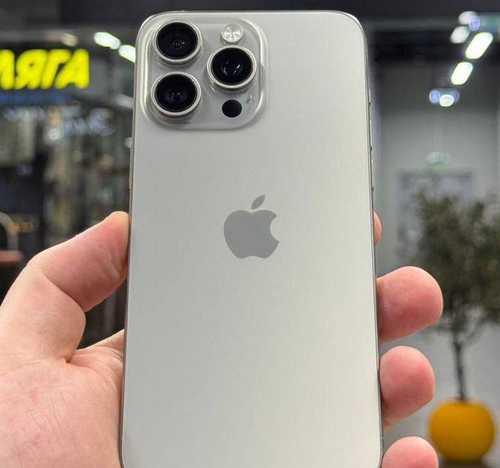 iPhone 15 Pro Max, 256 ГБ
