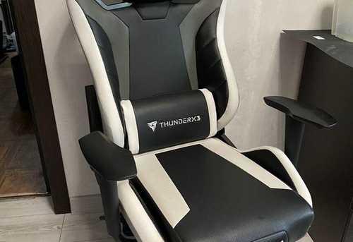 Кресло игровое геймерское ThunderX3