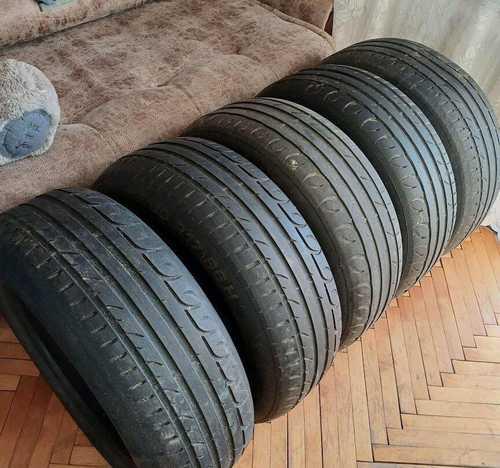 Kormoran Ultra High Performance 215/60 R17 96H