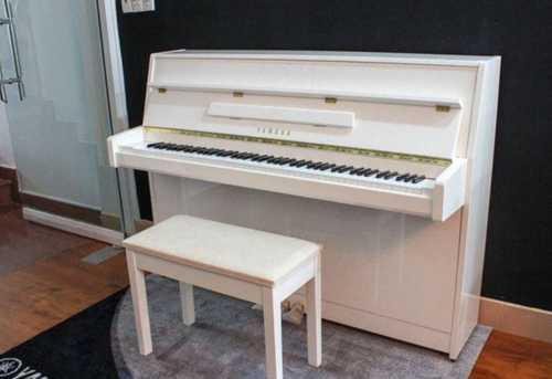 Пианино Yamaha JU109 + Аксессуары (Комплект)