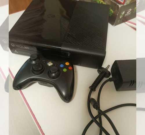 Xbox 360 E Slim прошитый freeboot 500 gb / kinect