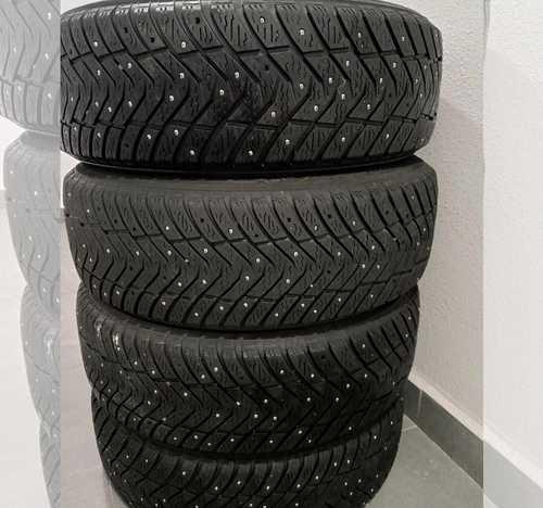 Yokohama Ice Guard IG65 215/60 R17 100T