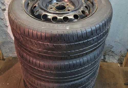 Комплект колёс 205/55R16 с резиной Pirelli