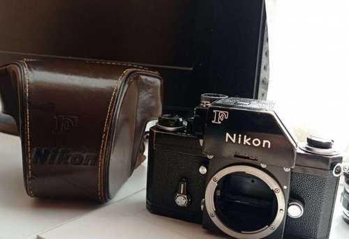 Плёночный фотоаппарат Nikon F