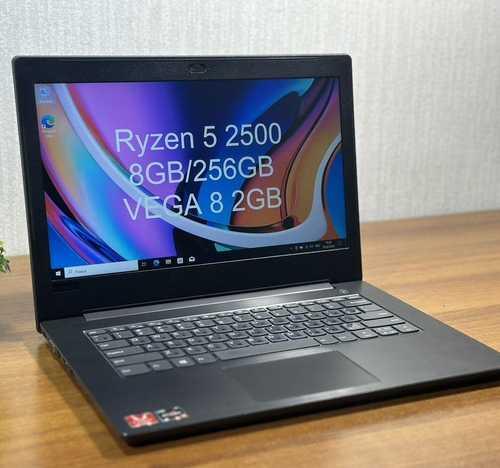 Ноутбук Lenovo r5-2500/vega8/8gb/256gb