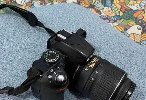 Зеркальный фотоаппарат Nikon 3200