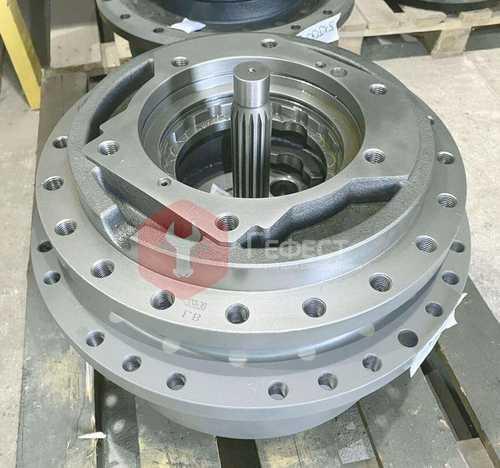Бортовой редуктор Doosan DX300LC 170401-00048A