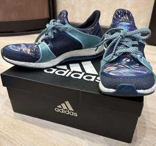 Кроссовки женские adidas