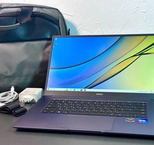 Huawei MateBook D15 16/512 Ryzen 7 5700