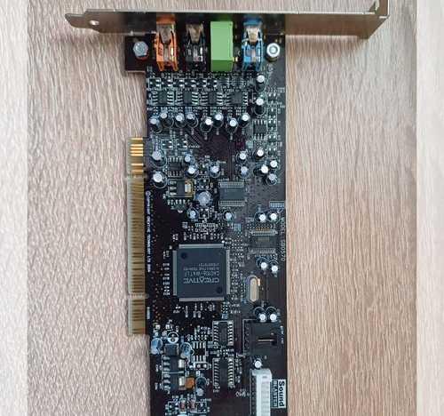 Звуковая карта Creative Audigy SE SB0570 PCI