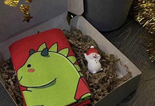 Подарочный набор новогодний в коробке с лентой