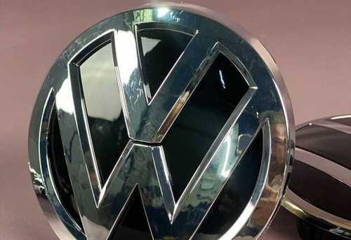 Эмблема решетки радиатора VW Polo 2015-2020